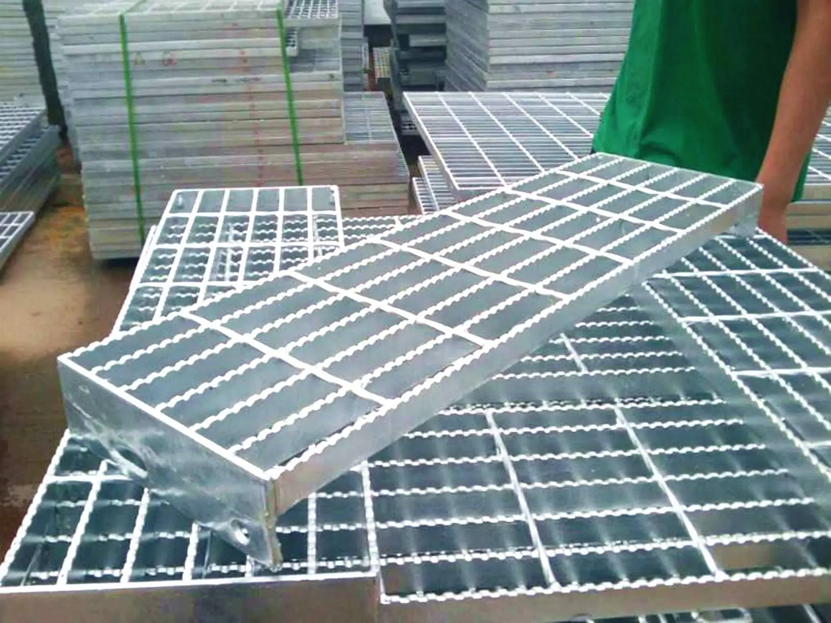 Construction Steel Floor Decking Bar Grating Fencing Steel Grate ...