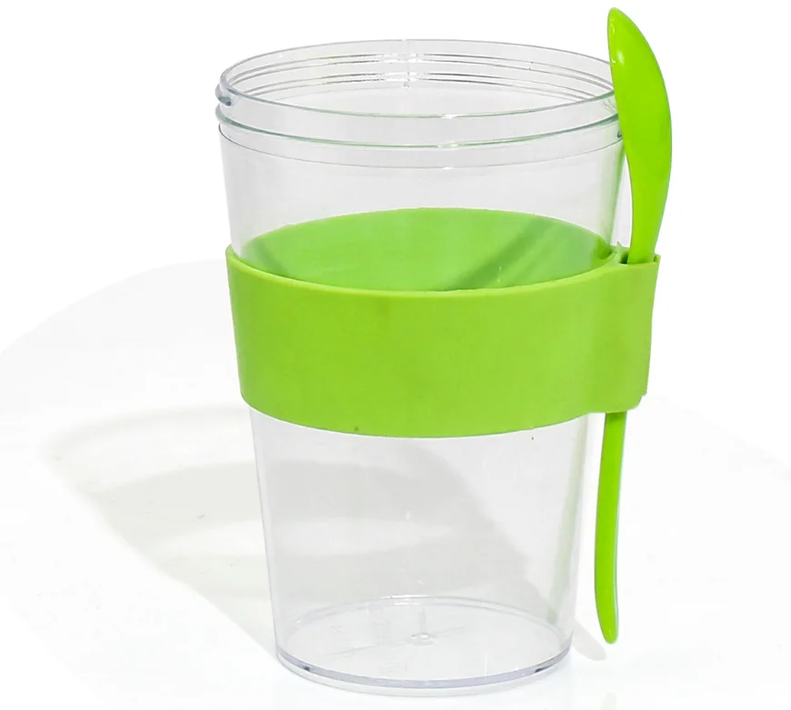 Party with Style Using Plastic Cereal Breakfast Yogurt Mug
