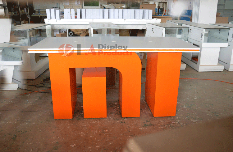 Factory Custom Mobile Phone Display Tables Wood Cellphone Stand ...