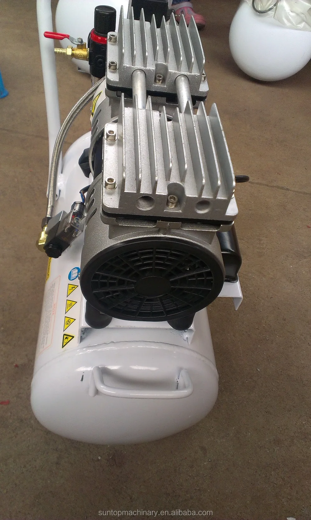 Portable Dental Unit with Air Compressor 103L/MIN 1.5HP