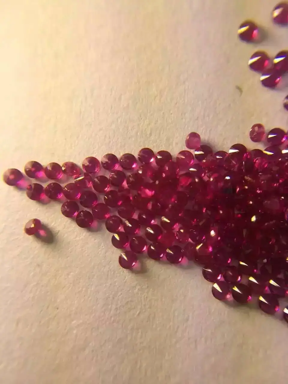 Factory Price High Quality Natural Ruby With Round Shape And 0.8mm To 1 ...