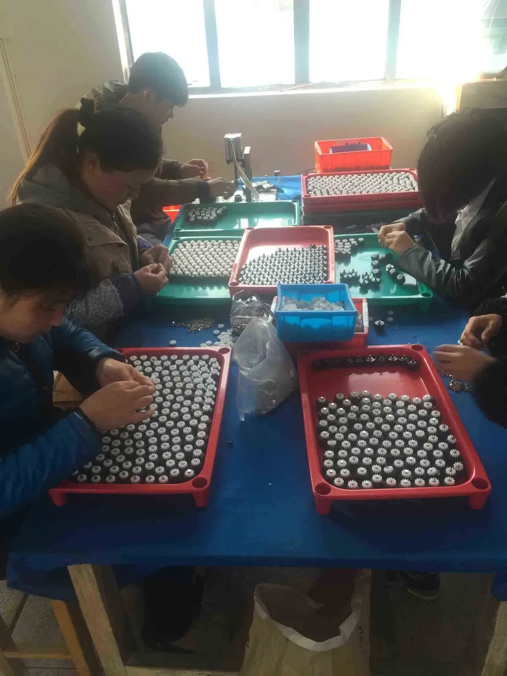 High Quality Plastic Rotary Damper for Drawer Door Shock Absorbers