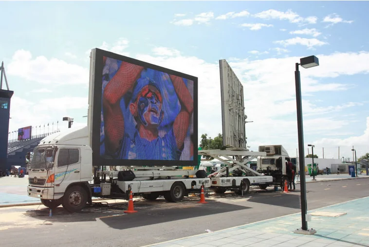 Mobile LED Van Street Digital Billboards - Waterproof & Bright