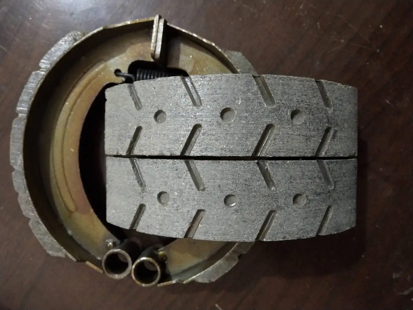 Auto Rickshaw Tricycle Spare Parts 160 Brake Shoe With Bolts - Buy ...
