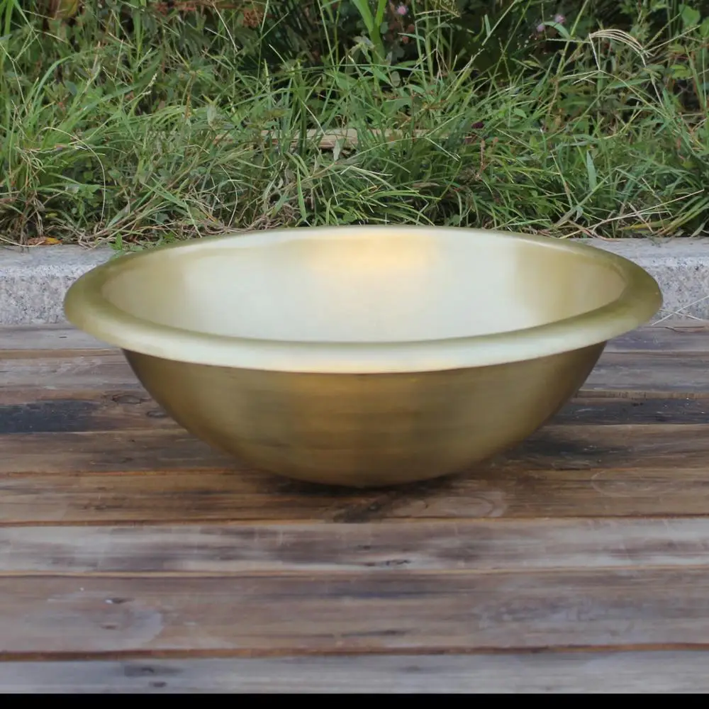 Brass Round Basin Sink - Elegant Bathroom Accessory