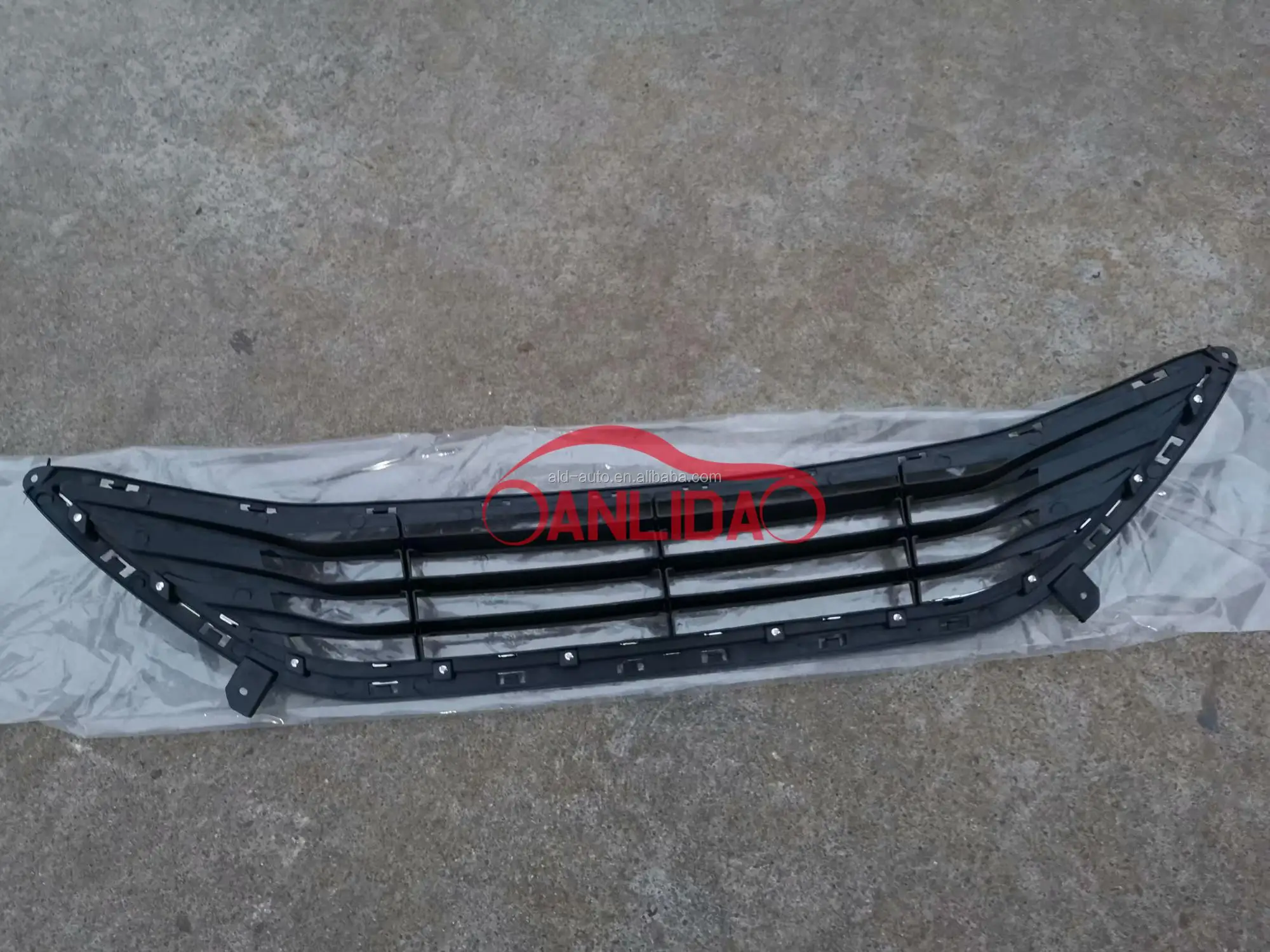 86561-3X000 & 86560-3X000 Bumper Grilles for ELANTRA & AVANTE