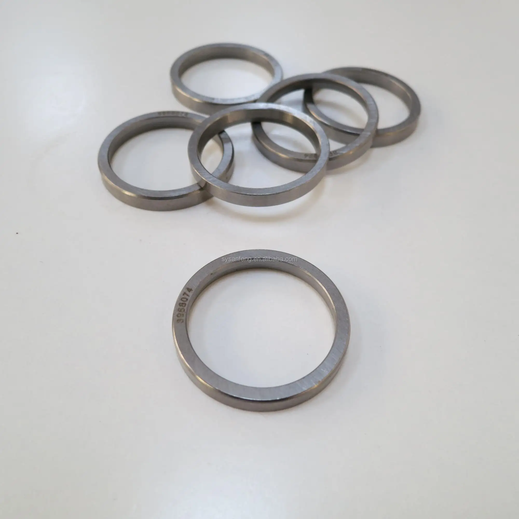 Piezas de repuesto para motor diésel, asiento de válvula de escape de ...