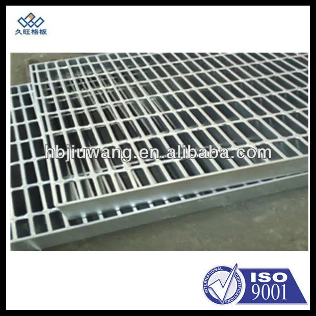 Galvanized Sidewalk Scupper Grating Drain - Durable & Efficient