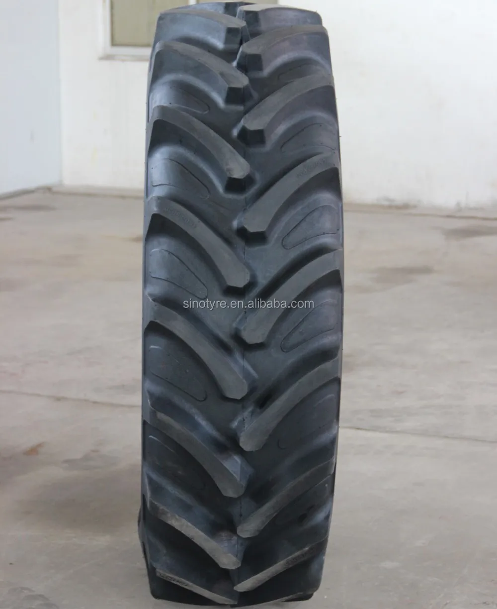 Radial Tractor Tyres 16.9r38 13.6r28 420/85r34(16.9r34) Tyres For Tractor - Buy Radial Tractor ...