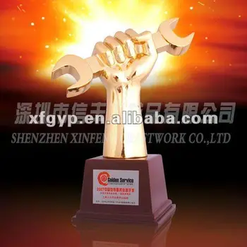High-end Metal Trophy Cup Trophies Golden Wrench Metal Award Trophy ...