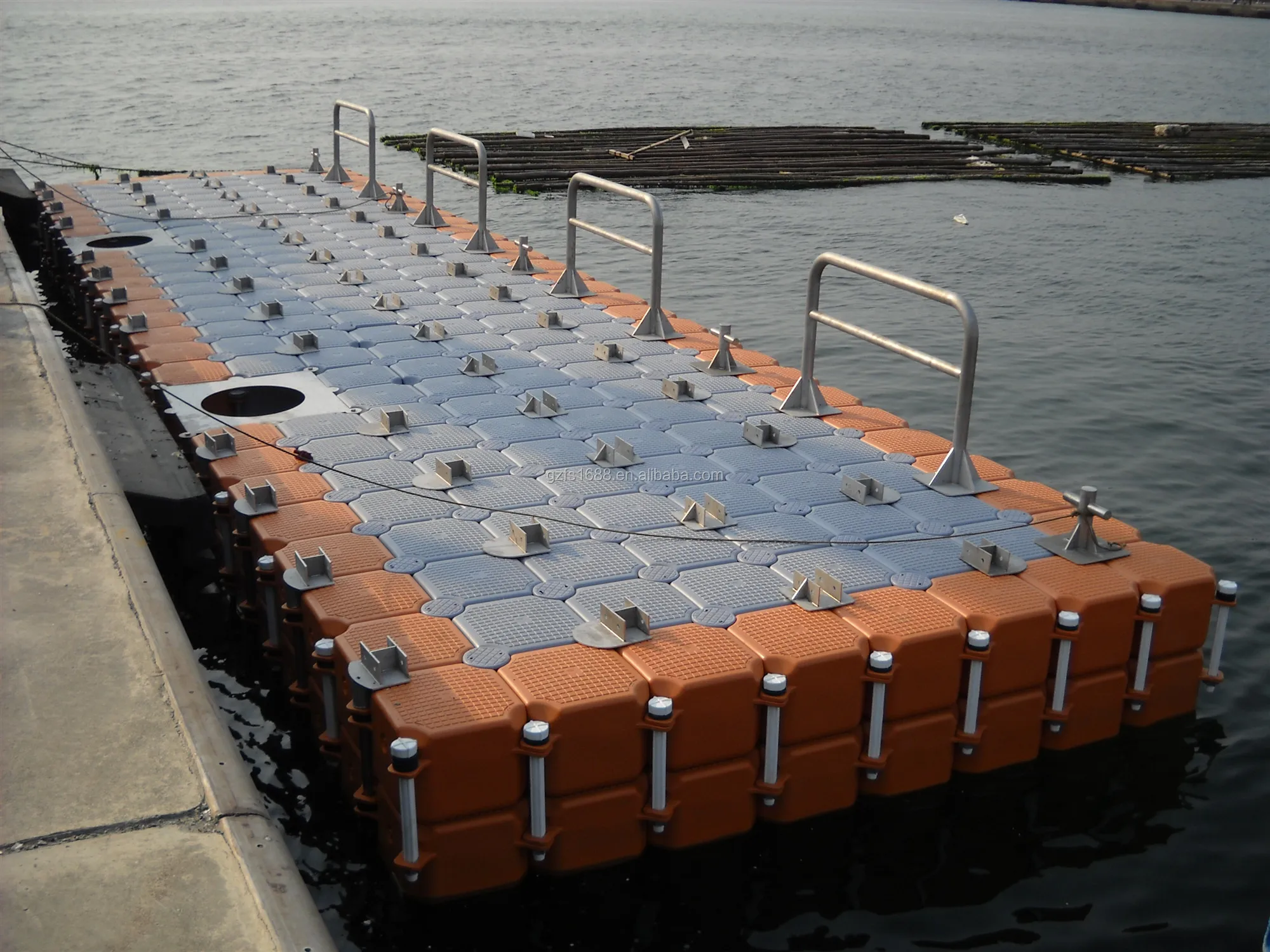 Polyethylene Plastic Pontoon For Floating Platform With Wood Decking ...