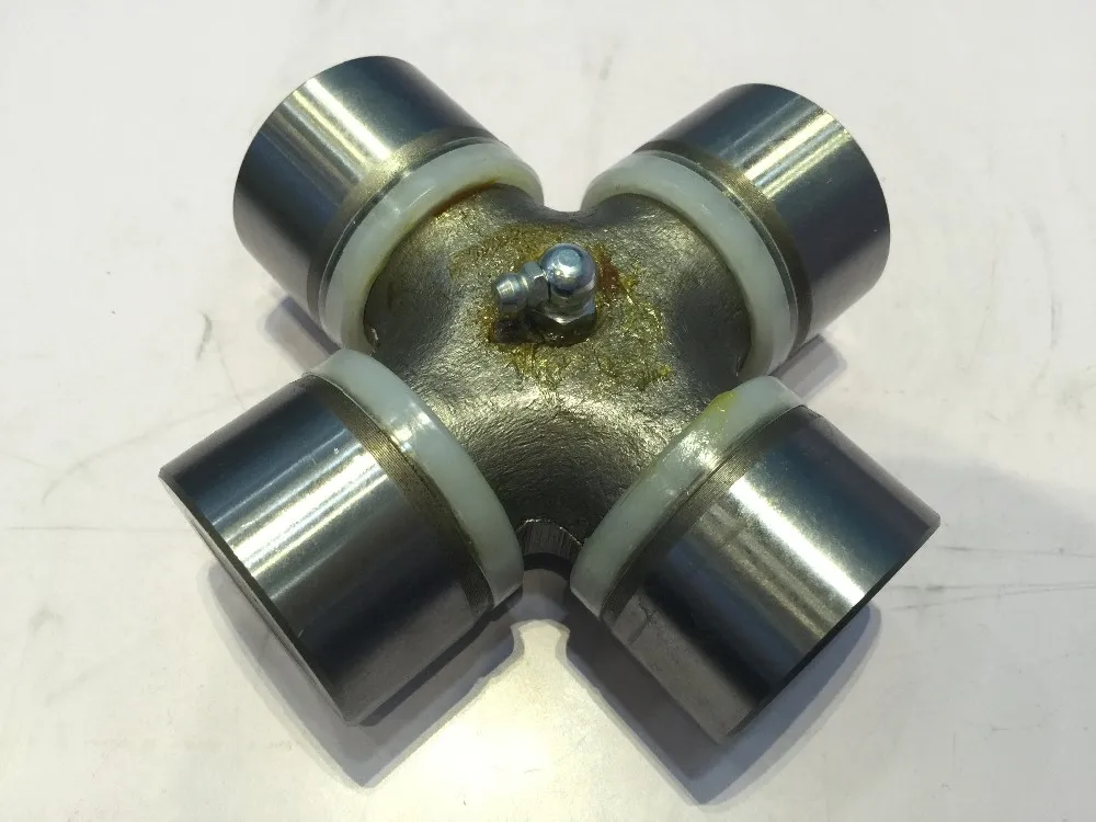 Universal Joint Automobile Drive Shaft Car Truck Steering Joint Cross ...