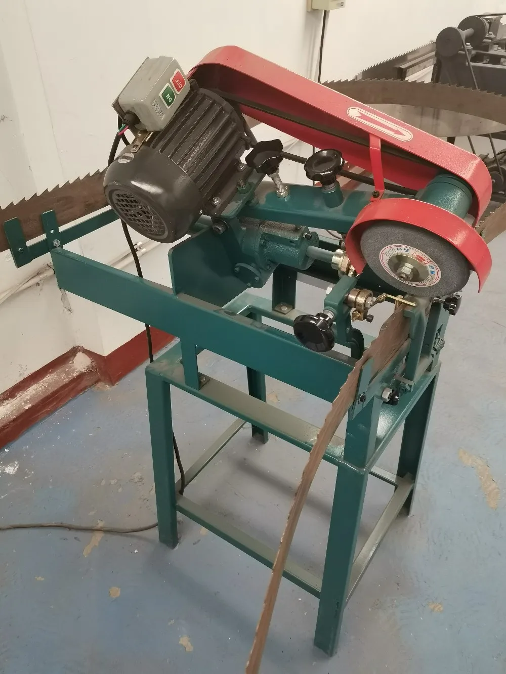 2018 The Newest Timber Saw Blade Sharpener Sawmill Machine On Sale ...