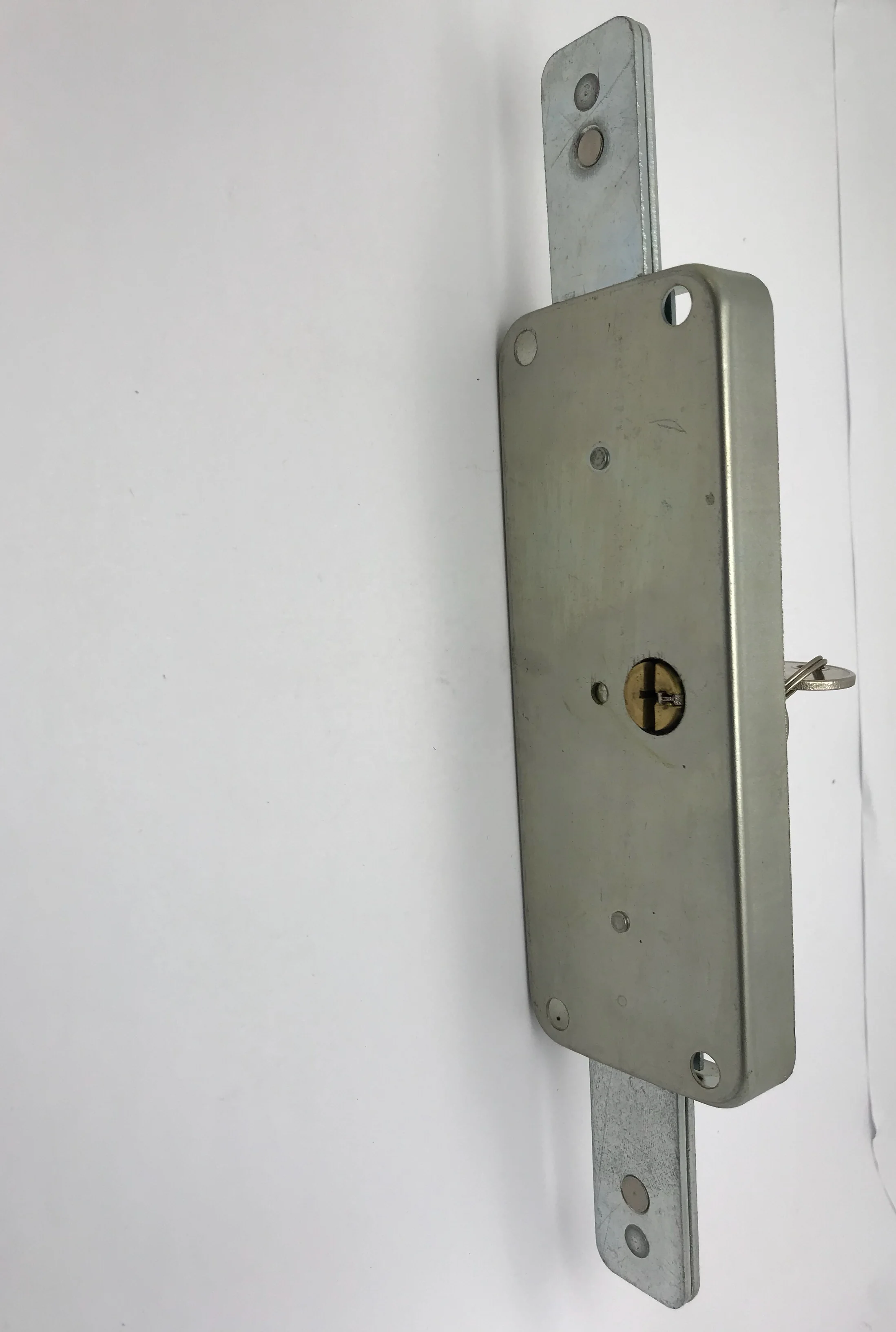 642 Key Alike Roller Shutter Lock - Buy Roller Shutter Lock,Roller Door ...