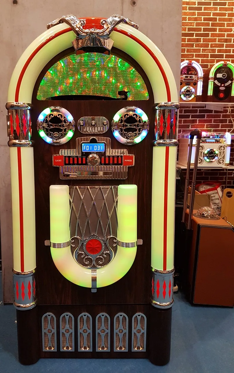 2018 Hot Selling Retro Jukebox - JYK RD017009 with 3 Speed Turntable