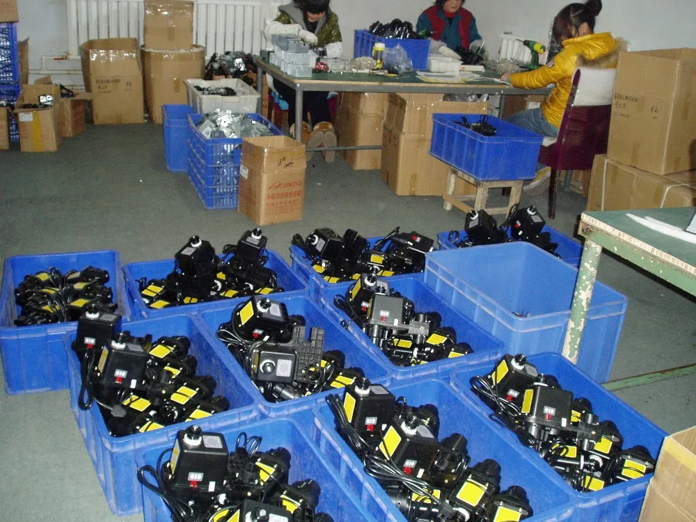 Large Format Digital Printing Poster Media Rolling Machine With ...