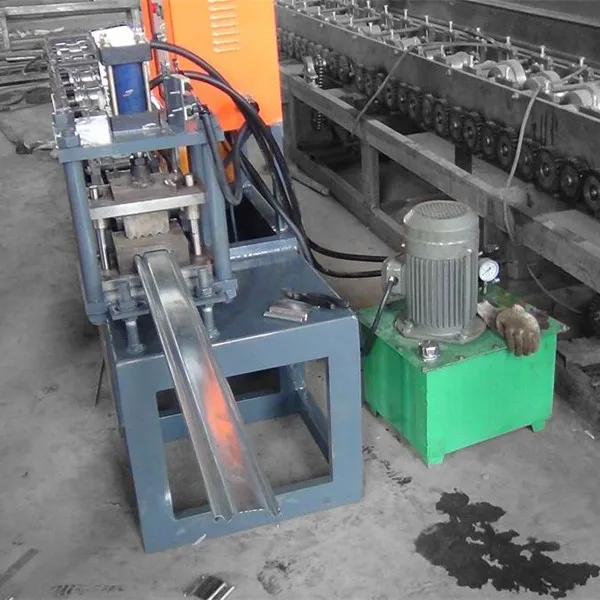 Color Steel Aluminum&metal Garage Roller Shutter Door Piece Making ...