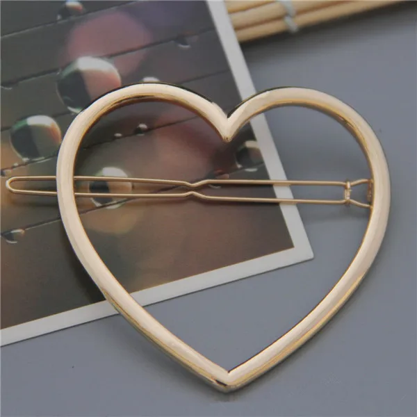 Heart Shaped Hair Pin - Fashionable Golden Alloy Barrette