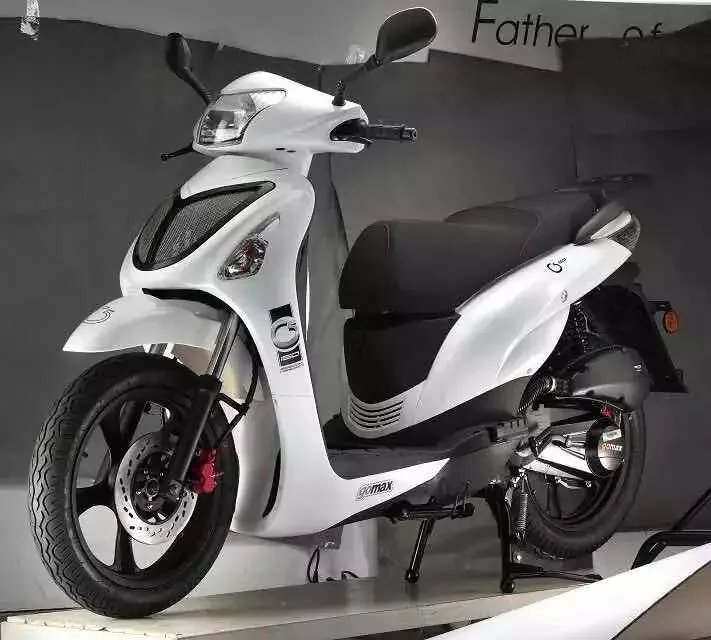 Zf-ky 125cc成人汽油踏板车中国制造zf125t-11a - Buy 中国制造的气体摩托车 Product on Alibaba.com