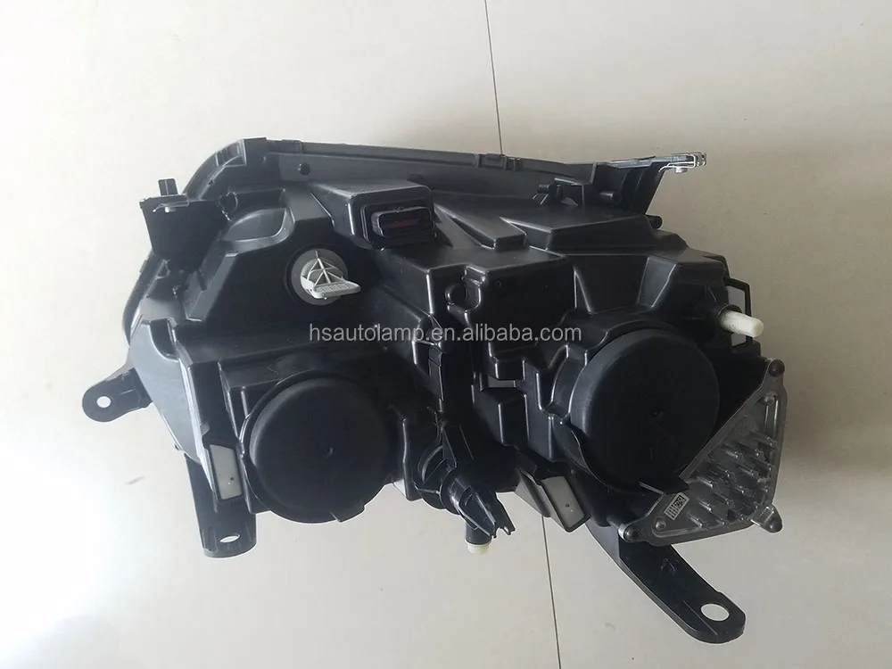 Reshine 260101133R 260609367R LED Head Lamps for Dacia Duster