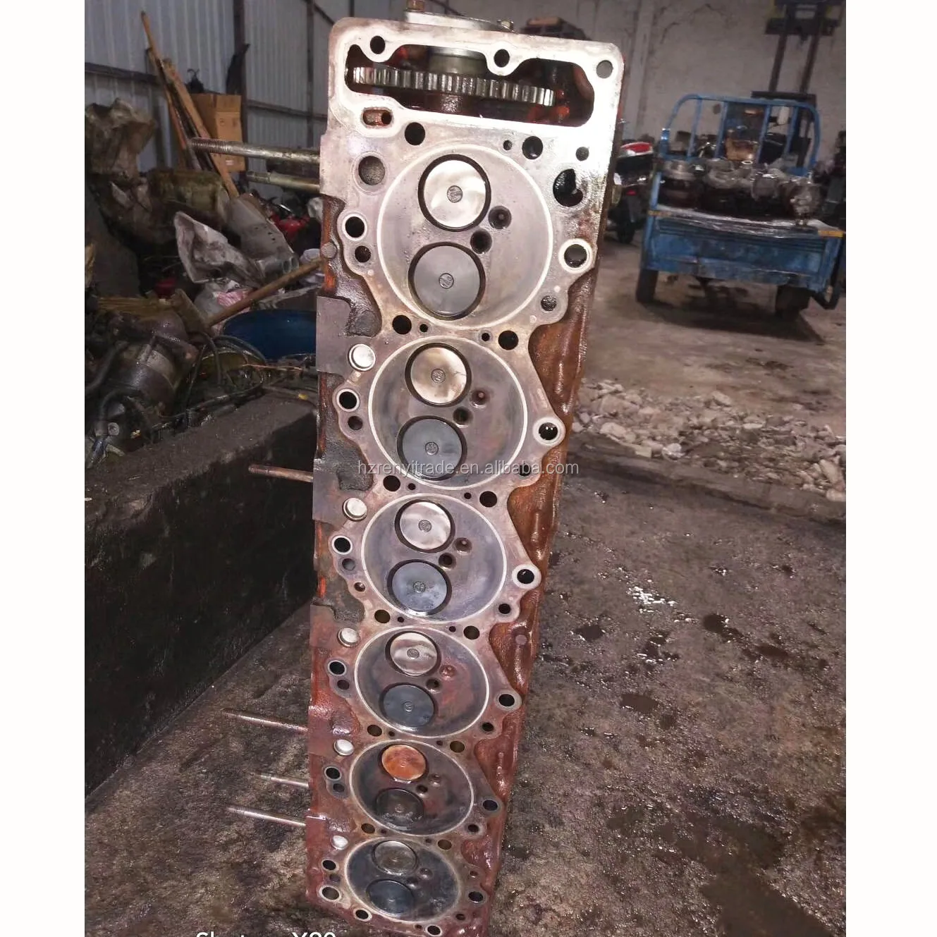 Discount Isuzu 6sd1 Complete Cylinder Head For Excavator Diesel Engine ...