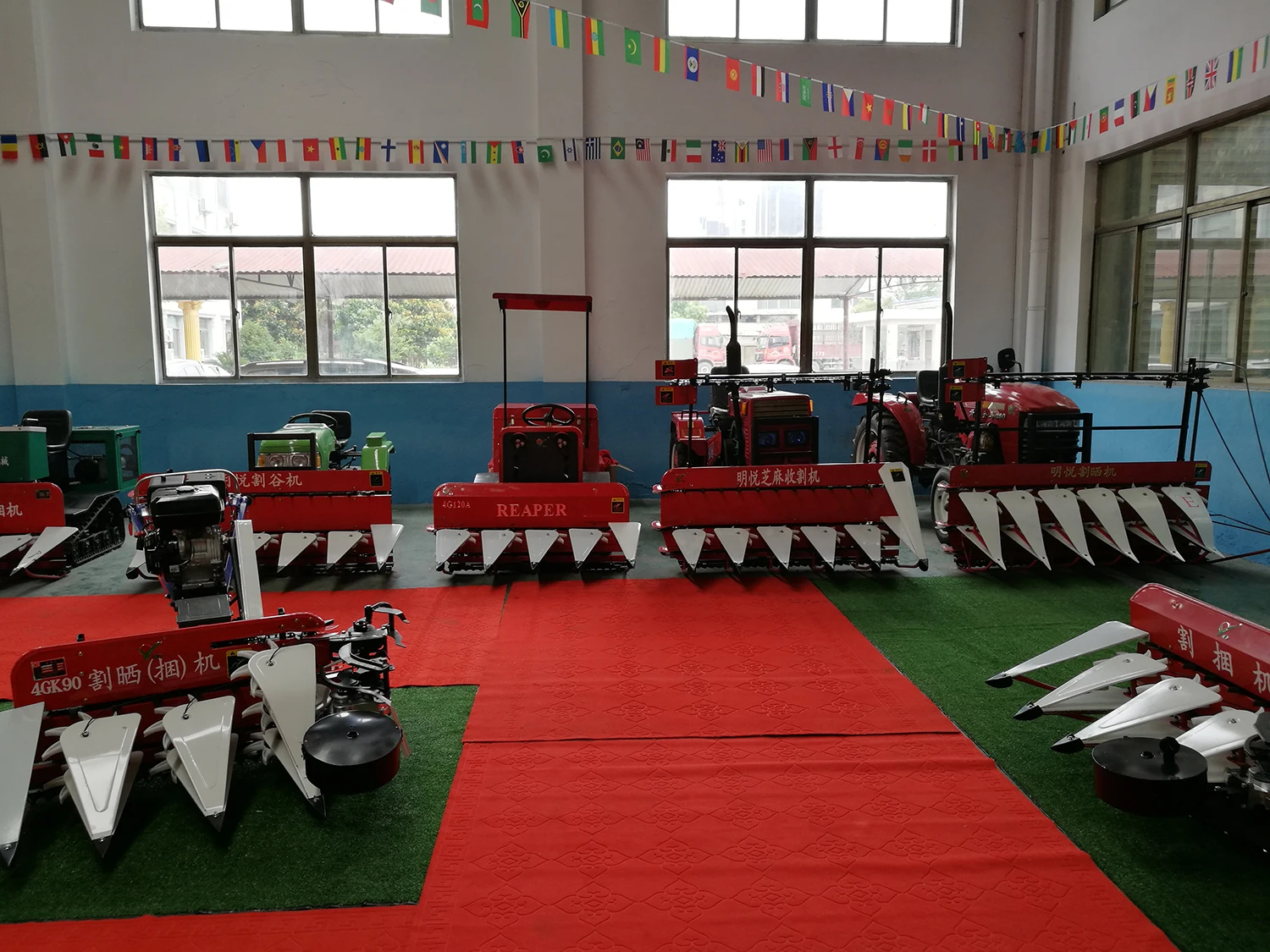 Wormwood Harvester Tractor Front Mounted Reaper - High Productivity