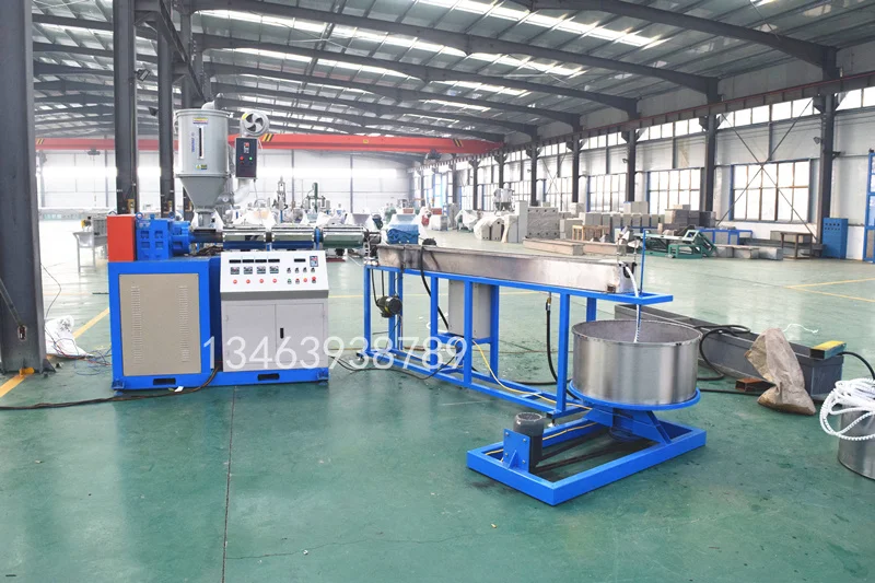 HDPE PP PE PVC Hydraulic Spiral Wrap Hose Protector Making Machine