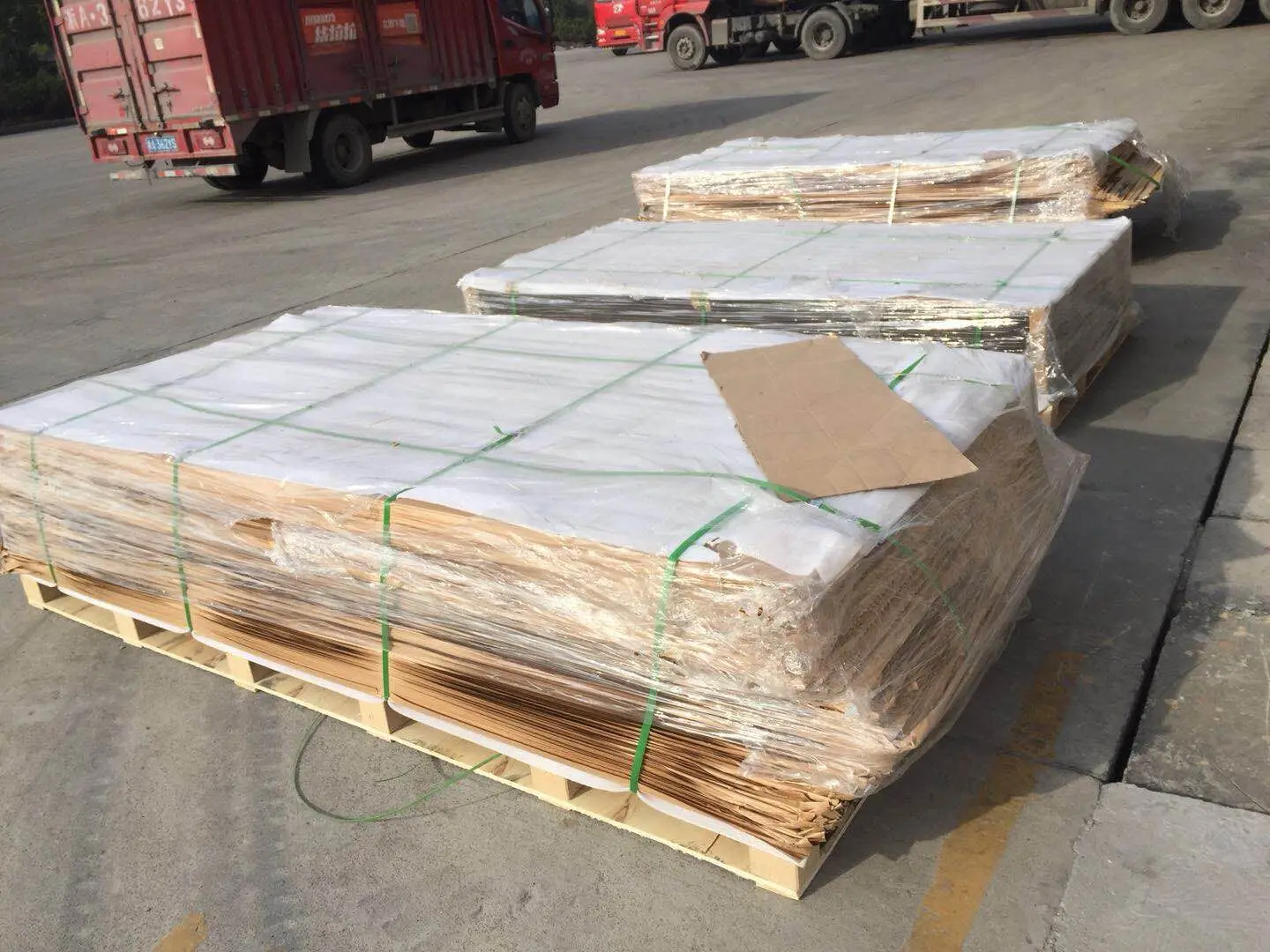 Goldensign Acrylic Sheets - High Transmittance & Durability