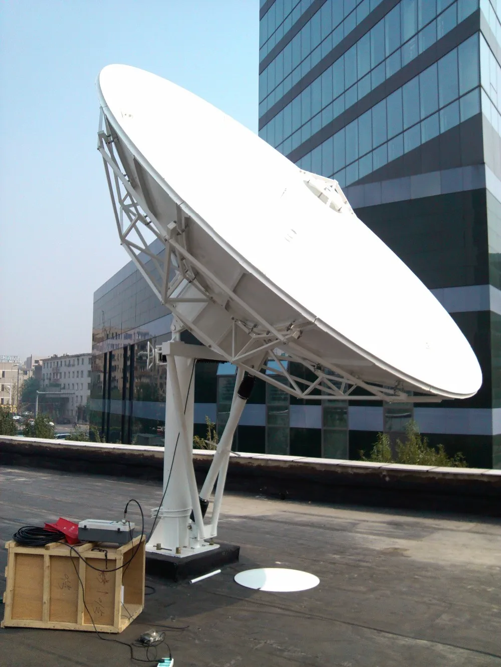 C Band 6 Feet Satellite Dish - High Definition & Waterproof