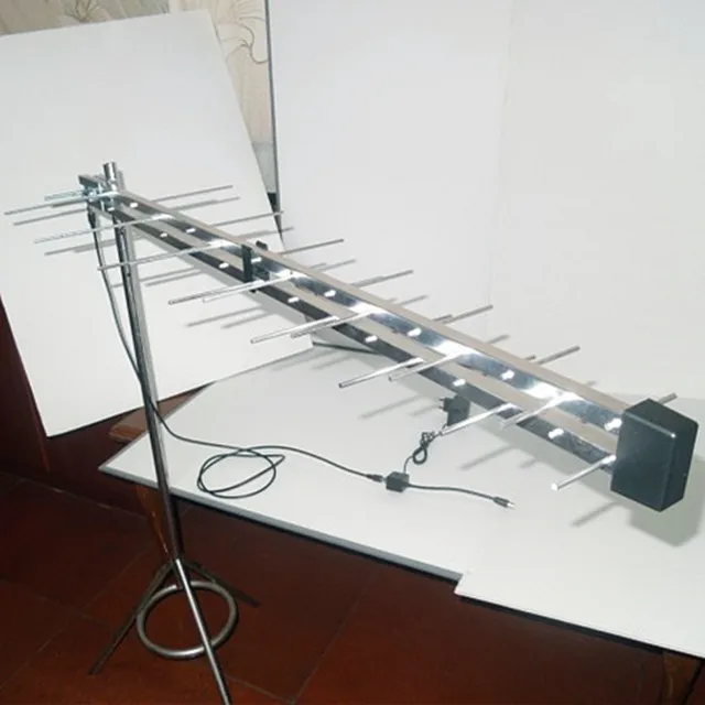 28-EAM Tube TV Antenna - 25dbi Gain, Outdoor Performance