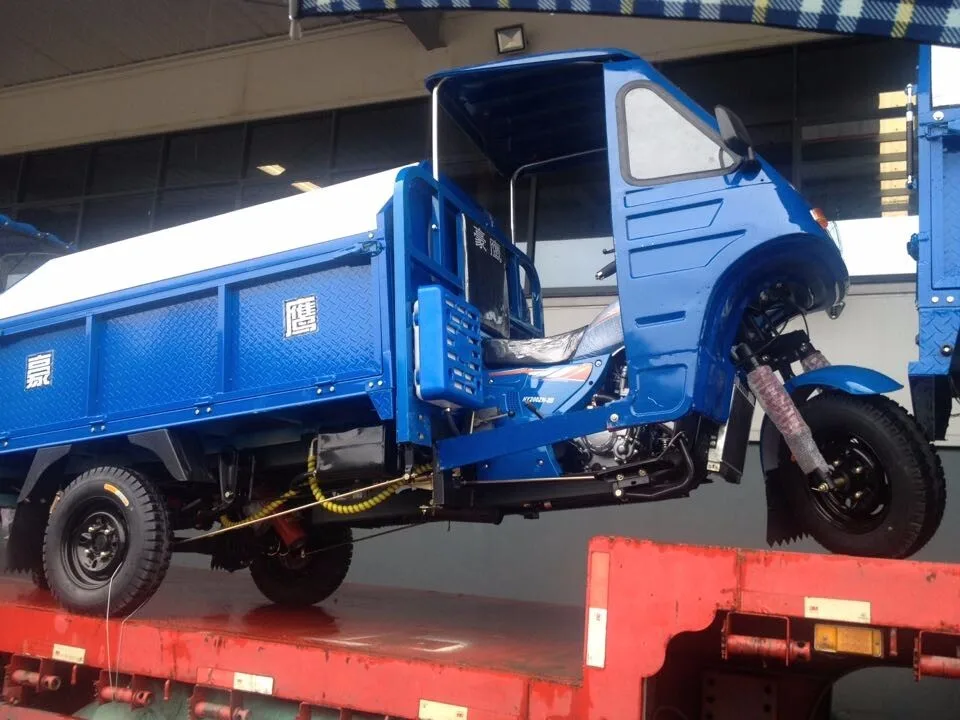 200cc 250cc Garbage Tricycle Custom Zongshen Engine Hydraulic Trash Can ...