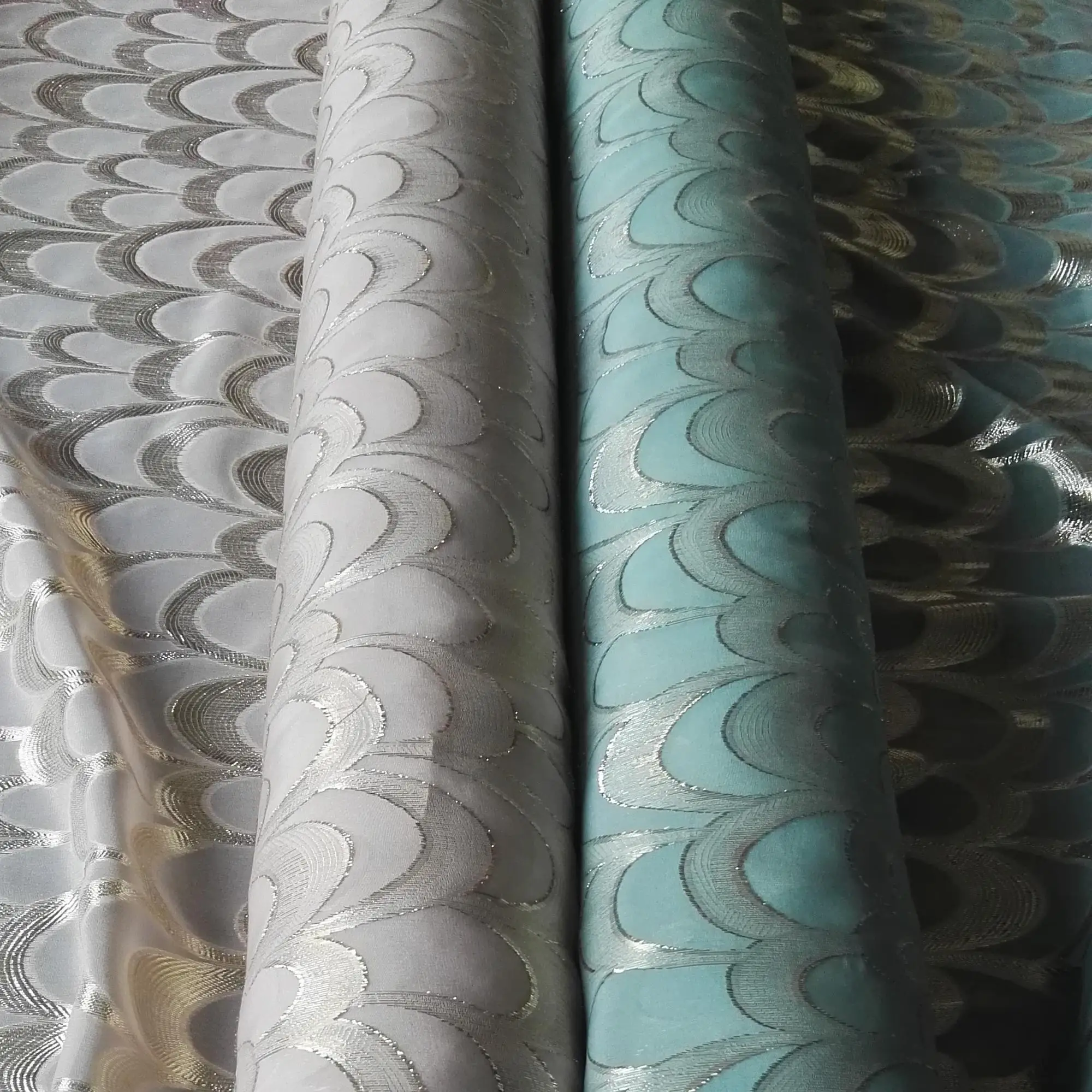 Silk Jacquard With Gold Metallic Lurex Chiffion Fabric - Buy Metallic ...