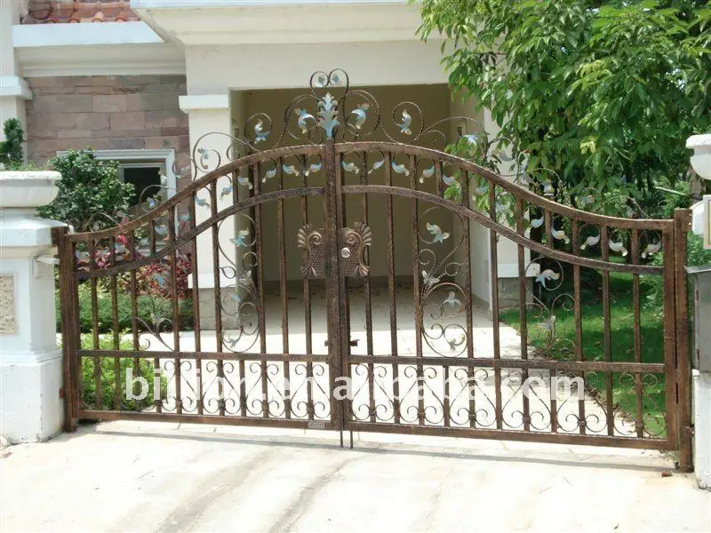 2012 New Design China Manufacture Producer Wrought Iron Crafts Gate ...
