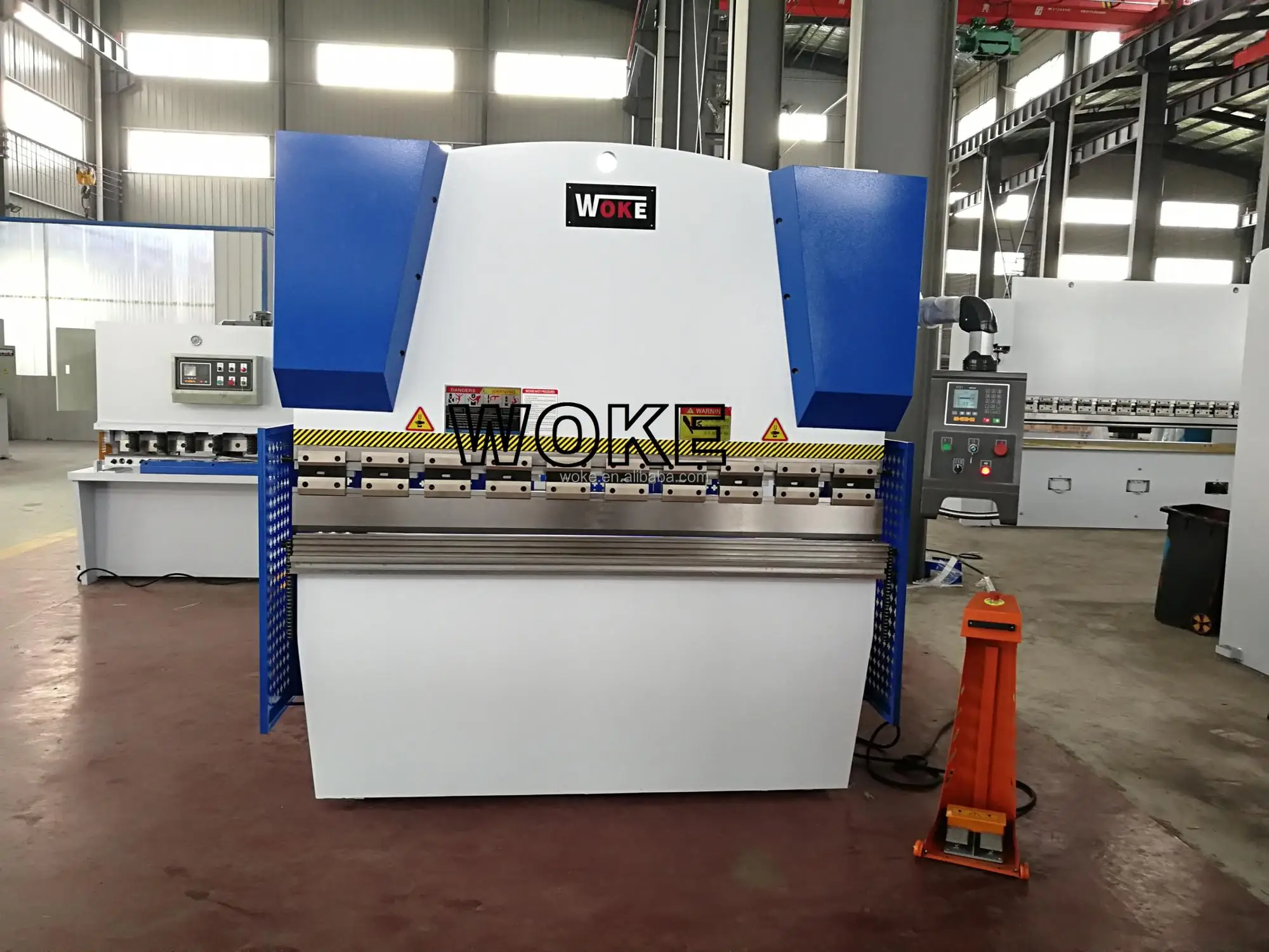 Small Hydraulic Sheet Metal Bending Folding Machine - Buy Iron Sheet ...
