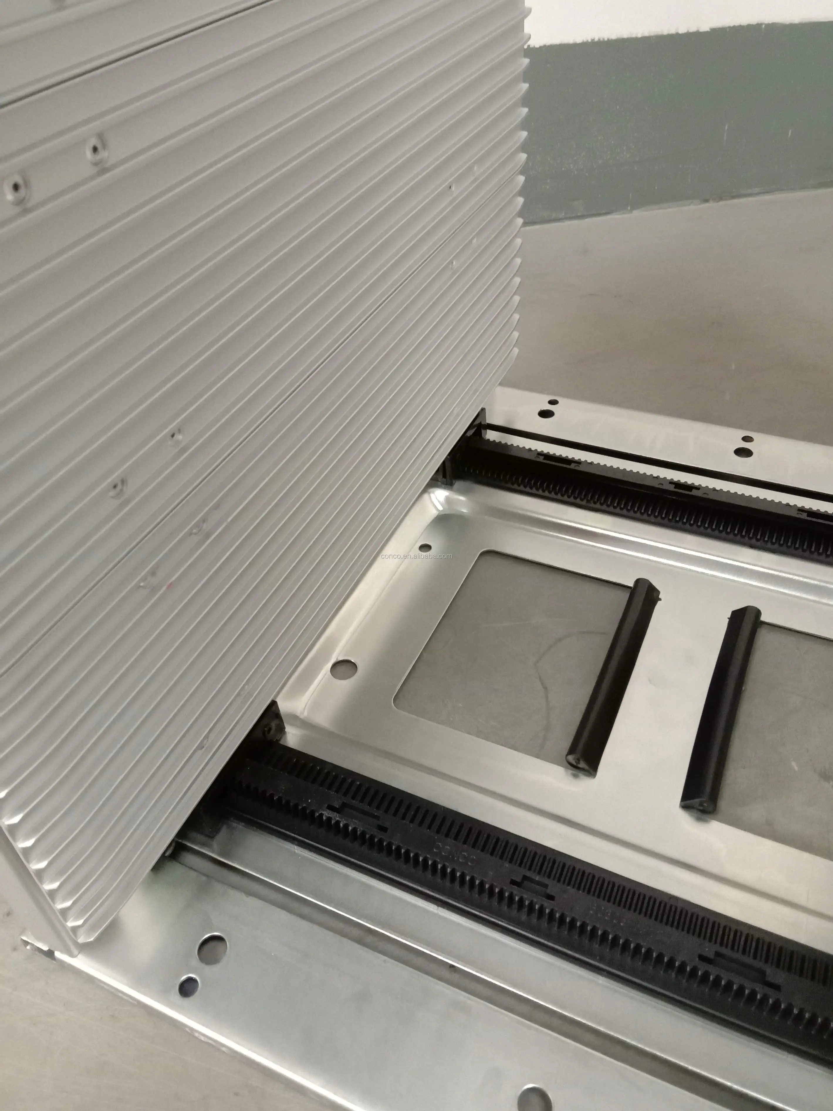 CONCO Adjustable PCB Racks - Efficient Circuit Board Storage