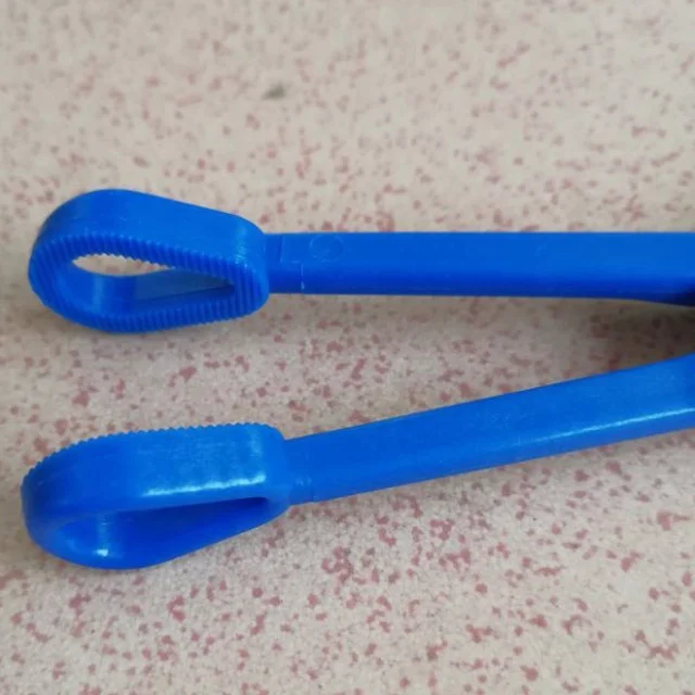 High Quality Medical Plastic Forceps / Medical Scissors And Forceps ...