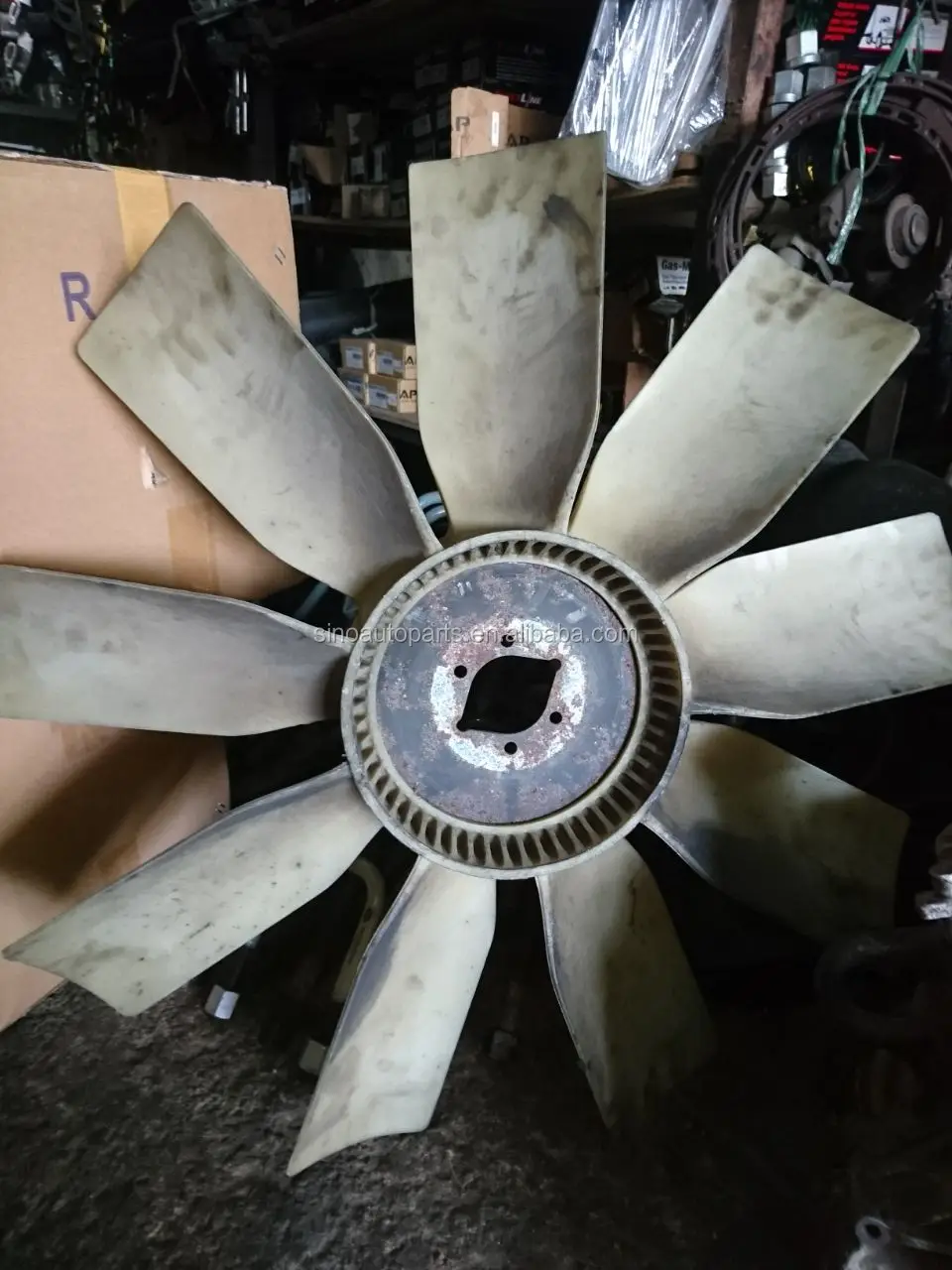 Radiador De Refrigeración Del Ventilador Para Freightliner Columbia ...