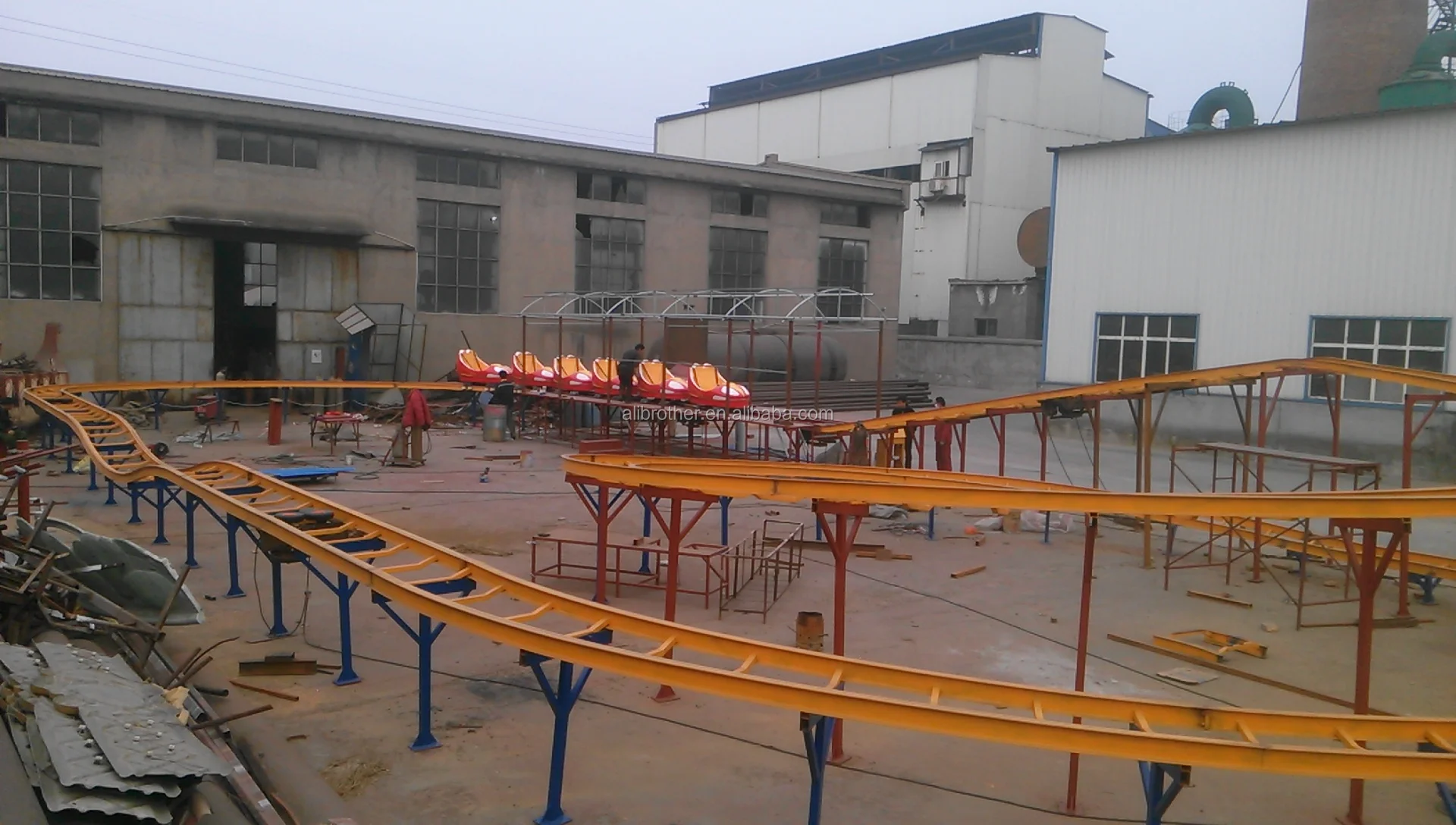Spinning Car Track Mini Roller Coaster for Sale - Alibaba