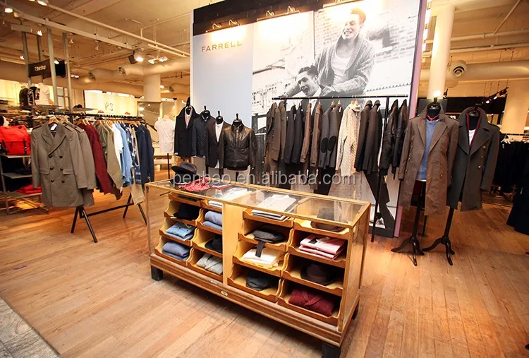 Haut De Gamme Vêtements Magasin De Détail De Meubles/vêtements ...