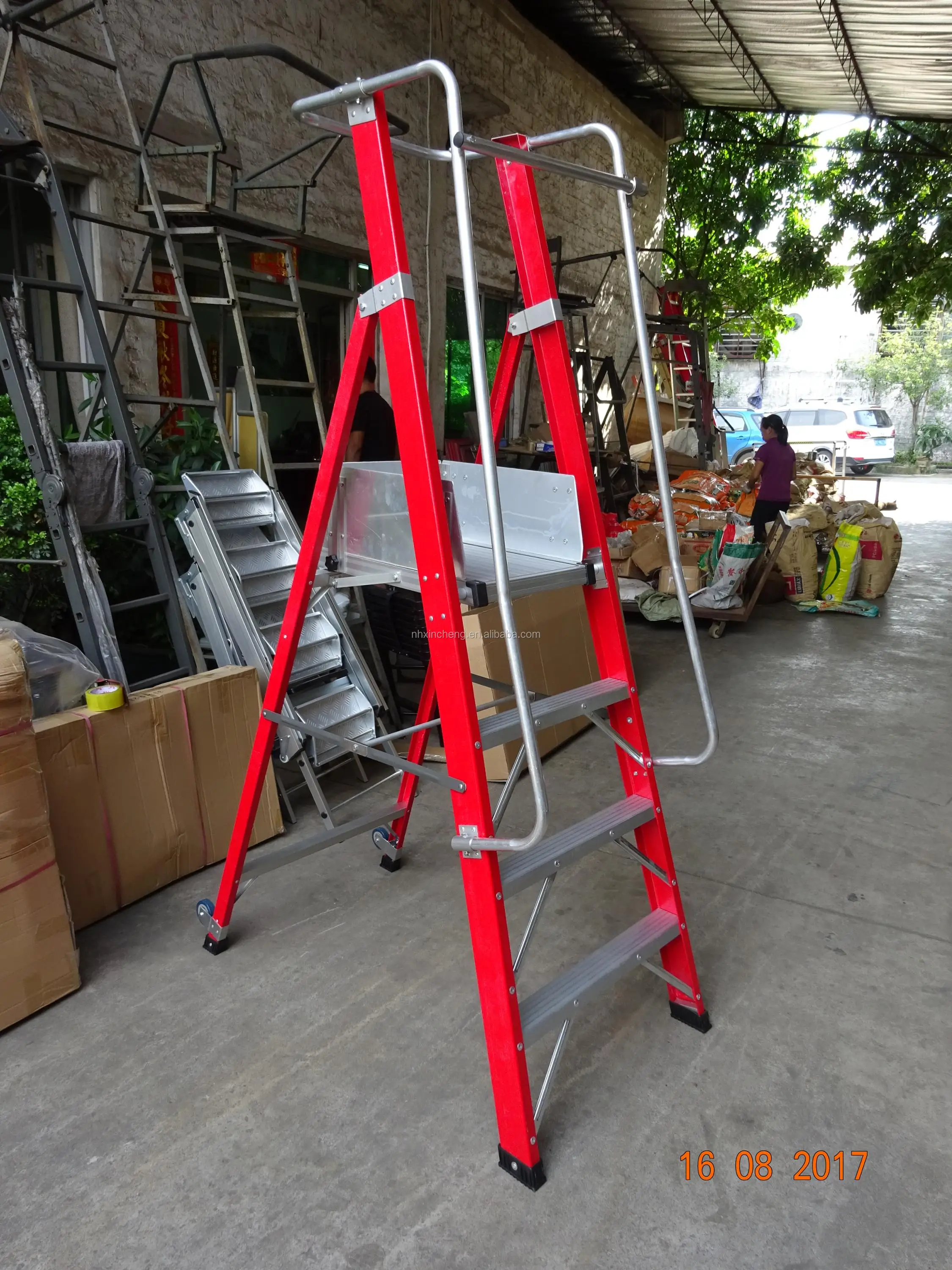 Hong Kong Hot Sell Fiberglass Aluminum Safety Workbench Platform Ladder ...