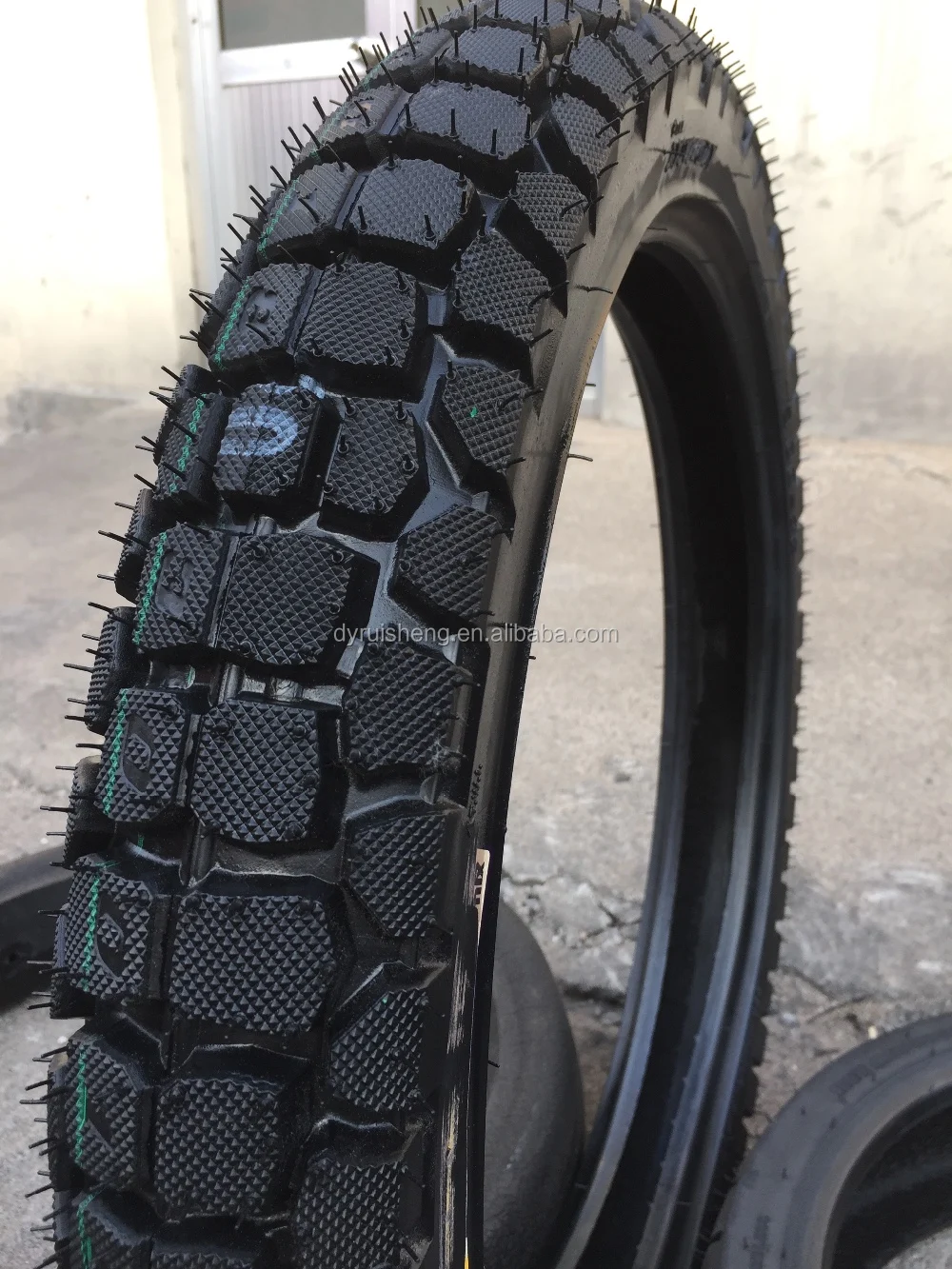 High Quality 275-18 275x18 Motorcycle Tire With One Year Warranty - Buy ...
