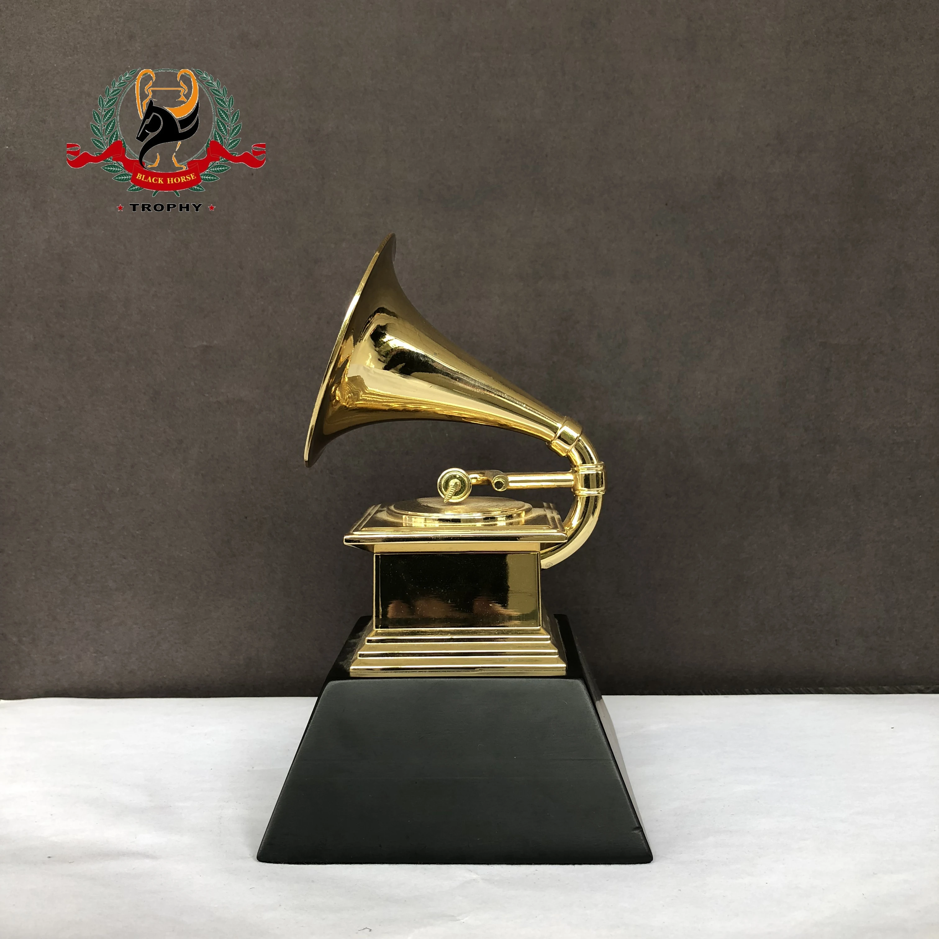 2019 Custom Golden Customized Replica Grammy Award Trophy Made In China ...