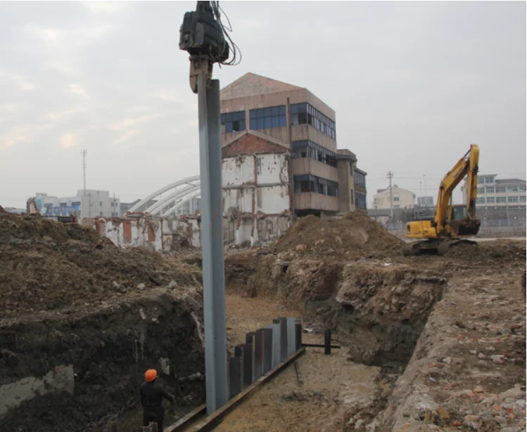 12-18m Hdg Hot Sale U Profile Self Treatment Steel Larsen Sheet Piles ...