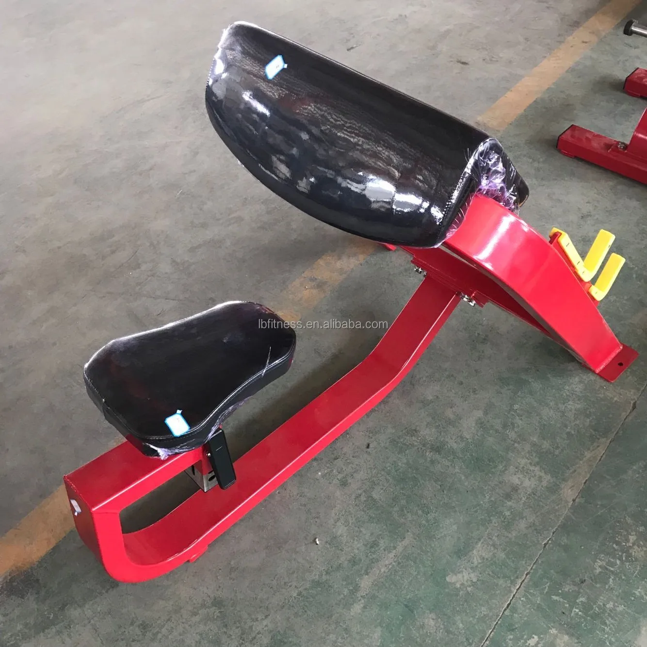 Commercial Preacher Curl Bench - Scott Bench for Gym Club