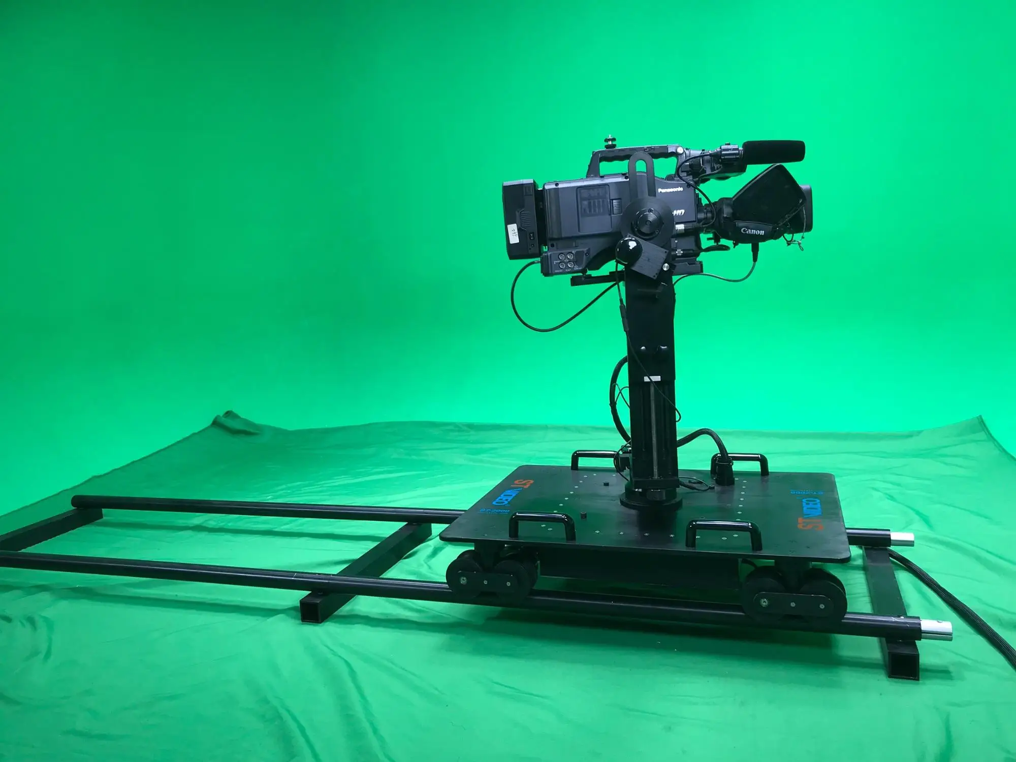 Motorized Camera Dolly with 12m Track - ST VIDEO ST 2000
