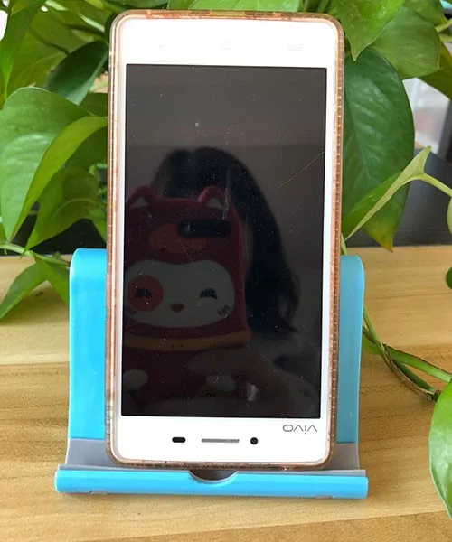 Free Designs For Plastic Cell Phone Stand Desk Adjustable Mobile Phone ...