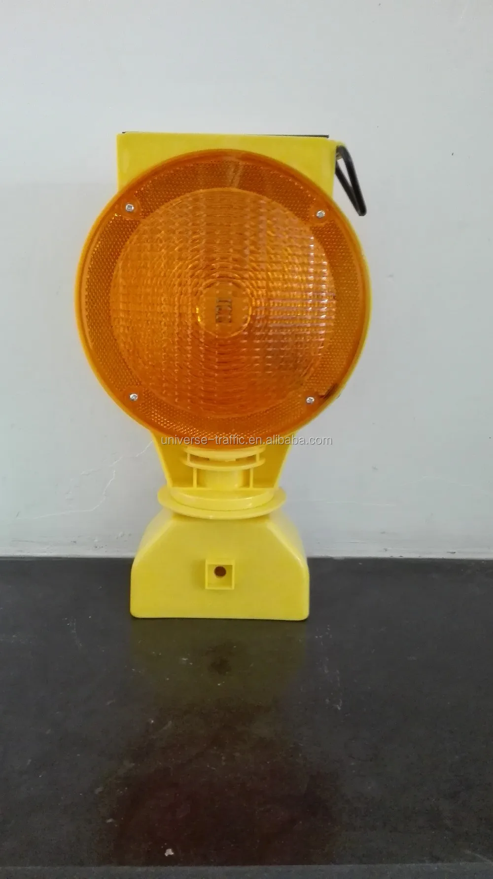 Flash & Steady Amber Solar Warning Light for Traffic Safety