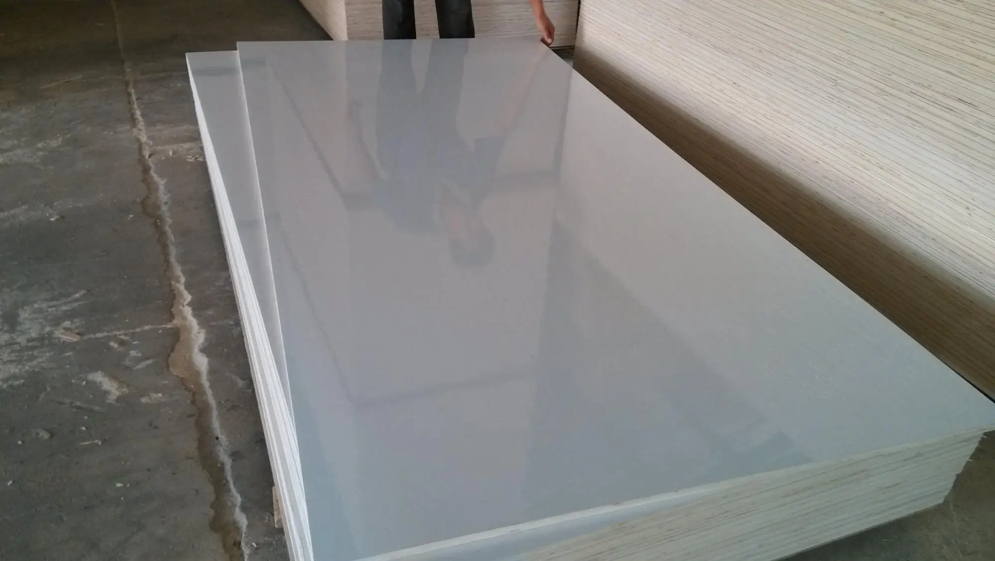 Excellent Warm White Hpl Plywood - Buy Hpl Plywood,White Laminate Hpl ...