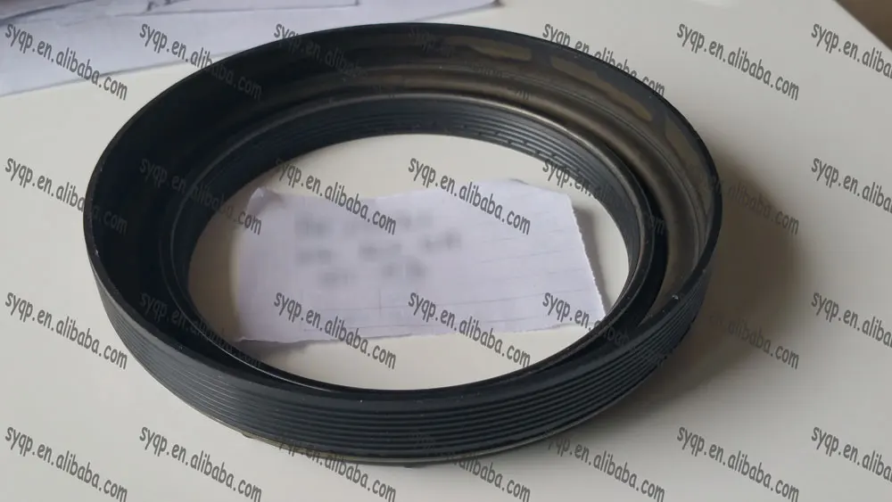 121*160*26 Rear Wheel Oil Seal Drive Axle Wheels Oil Seal 393-0173 6. ...