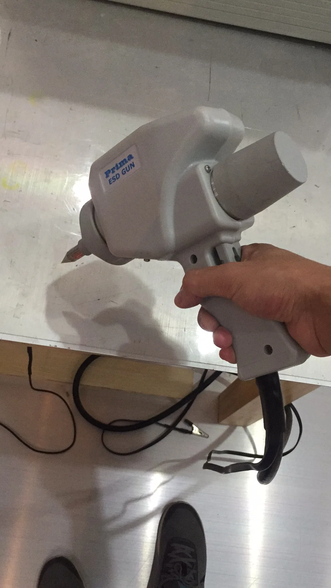 EMC Testing - Meet IEC61000-4-2 Standards with ESD Simulator